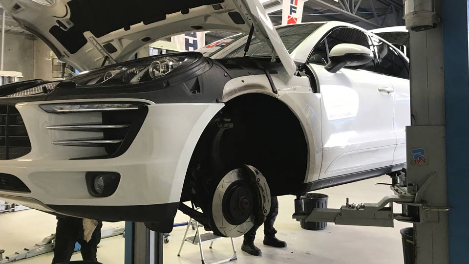 Suspension & Brakes – Racing Dynamics